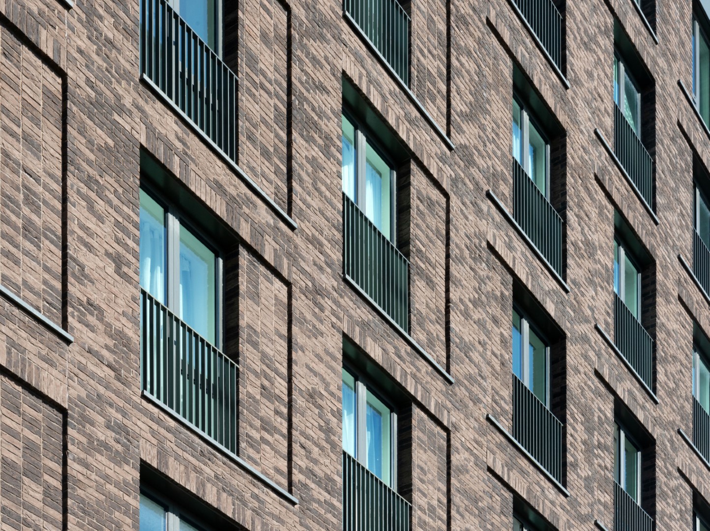 5 important considerations when designing Juliette Balconies - BA Systems